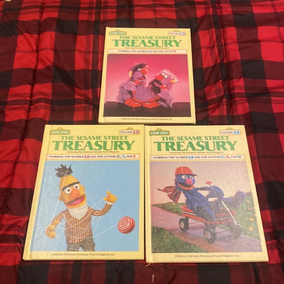 Sesame Street | Other | Vintage The Sesame Street Treasury 5 Book ...